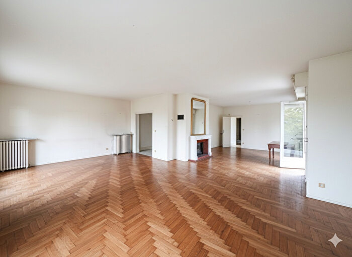 Appartement à vendre - Le Bouscat, Centre-ville, Robert Schuman - 4 pièces - 3 chambres