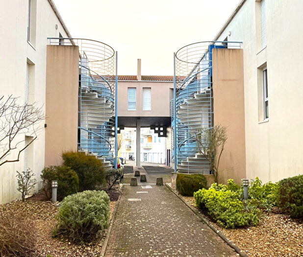Appartement à vendre - Les Sables-dOlonne, Les Roses, Route du Château dOlonne - 2 pièces - 1 chambre