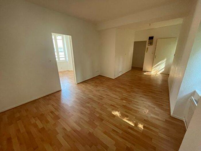 Appartement 3 pièces à Dienat-Forges, Montluçon, à louer