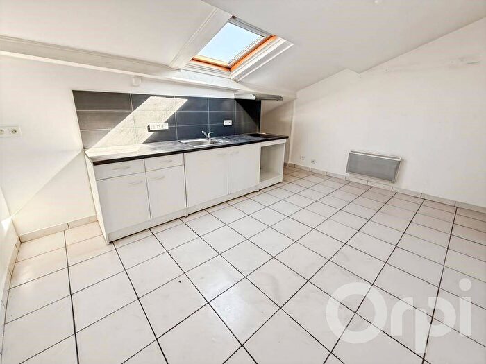 Appartement 1 pièce à louer - Gres de Tousilles, Bollène