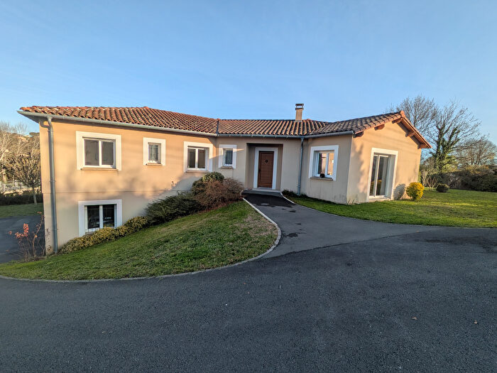 Maison à vendre - Castres - 6 pièces - 5 chambres