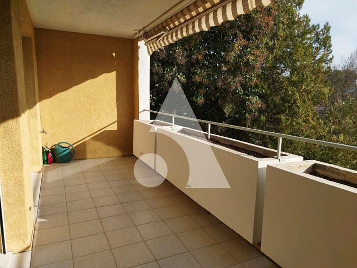 Saint Mitre les Granettes Pey Blanc, Aix-en-Provence - Appartement 2 pièces à louer