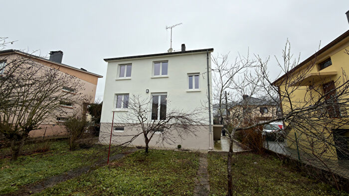 Maisons à vendre et appartements à louer - 3