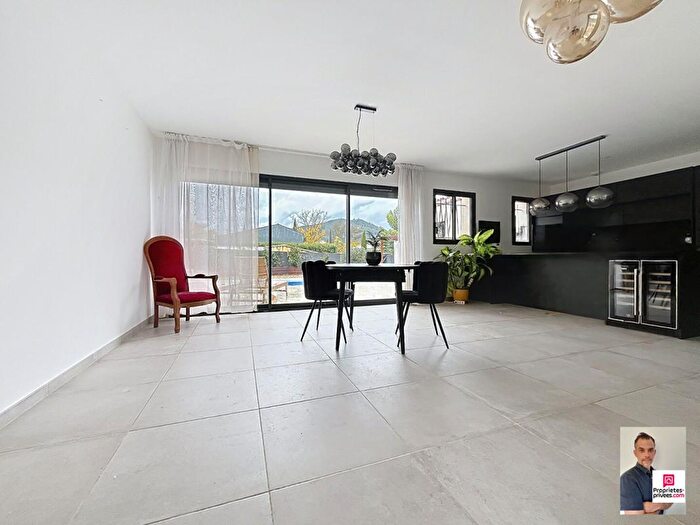 Maison à vendre - Le Val - 4 pièces - 3 chambres