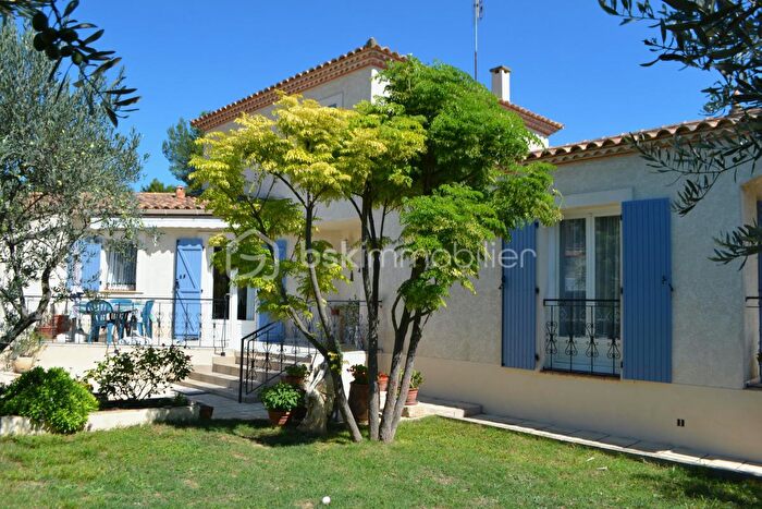 Maison à vendre - Vergèze - 5 pièces - 3 chambres