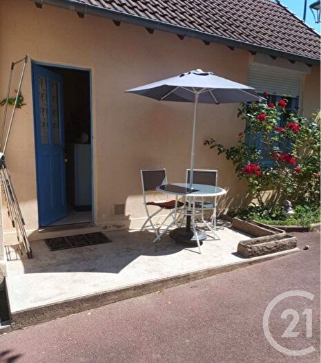 Maison à louer - Bagnoles-de-lOrne - 2 pièces - 1 chambre