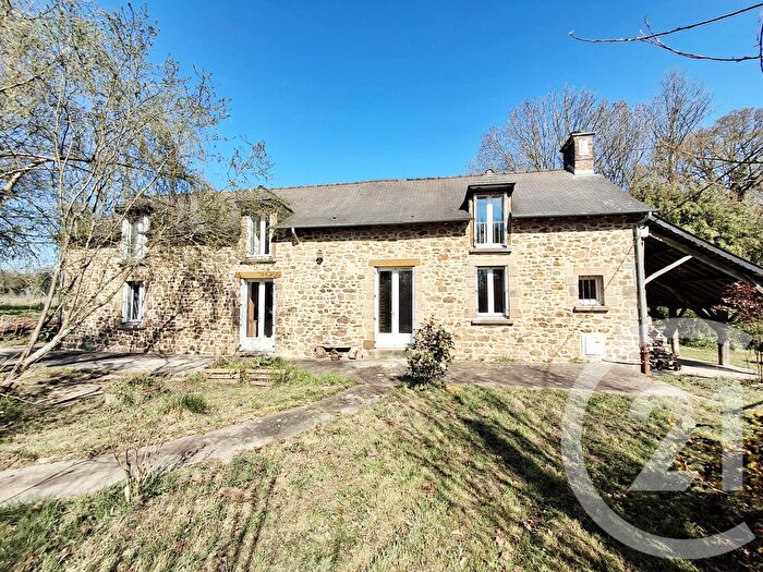 Maison à vendre - Hédé-Bazouges - 7 pièces - 8 chambres