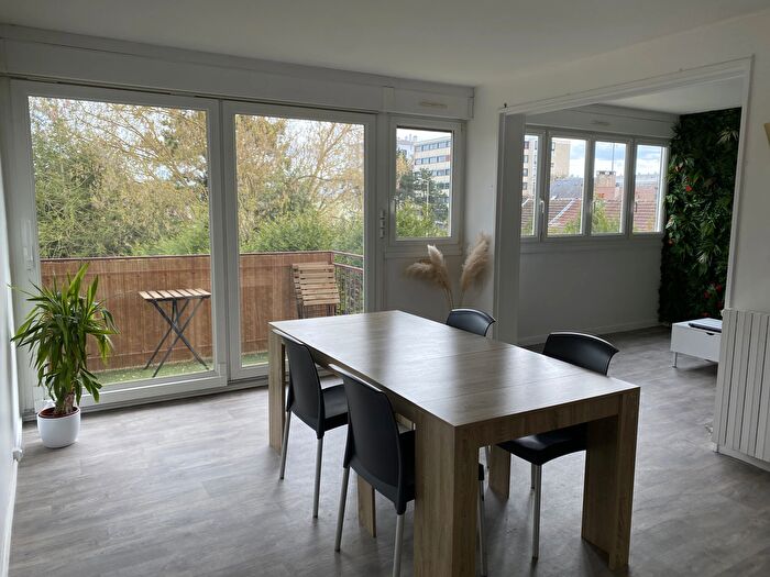 Appartement à vendre - Reims - 4 pièces - 2 chambres