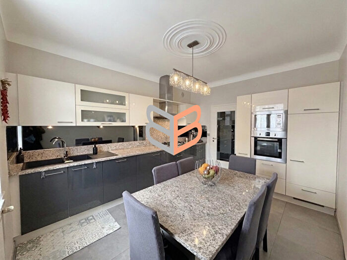 Maison à vendre - Florange - 5 pièces - 3 chambres