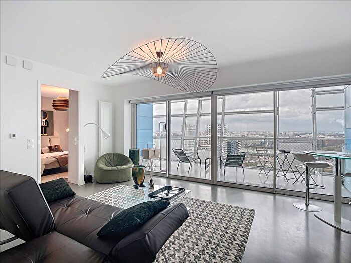 Appartement à louer - Perrache, Lyon ème arrondissement - 2 pièces - 1 chambre