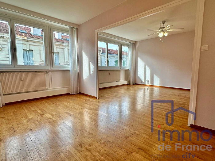 Appartement à vendre - Saint-Étienne, La Terrasse, Bel Air, Bergson, Carnot - 4 pièces - 2 chambres
