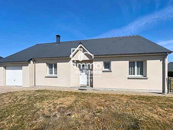 Maison 5 pièces à Évron, à vendre