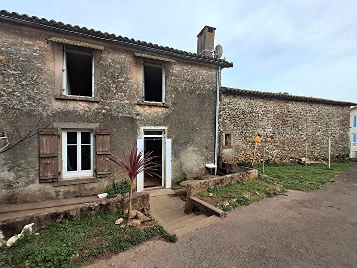 Maison à vendre - Cezais - 4 pièces - 2 chambres