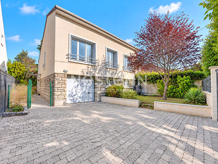 Champs-sur-Marne, Bords de Marne - Maison 7 pièces à vendre