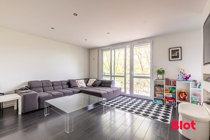Appartement à vendre - Quartiers Sud-Est, Le Blosne - 5 pièces - 3 chambres