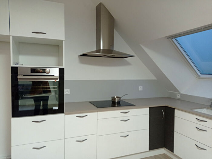 Lécousse : Appartement 3 pièces à louer