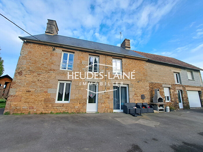 Maison à louer - Les Loges-Marchis - 4 pièces - 3 chambres