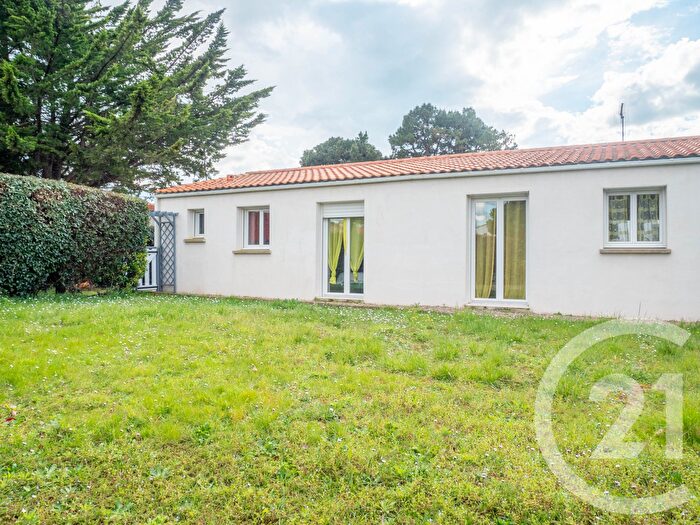 Maison à vendre - Olonne-sur-Mer, Bréchoire, La Garnaudière, La Bauduère, La Penouillière - 12 pièces - 8 chambres