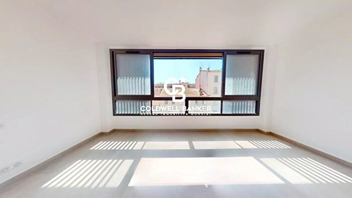 Appartement 1 pièce à Cannes, Prado, République, à vendre