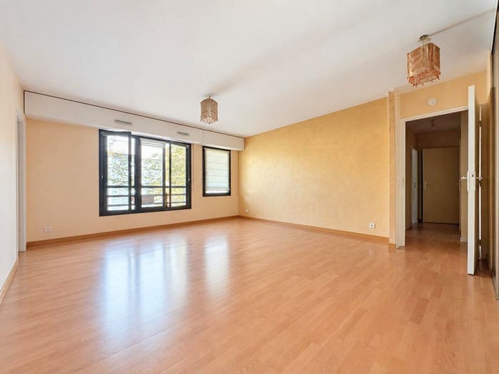 Appartement 3 pièces à Suresnes, Centre-ville, à vendre