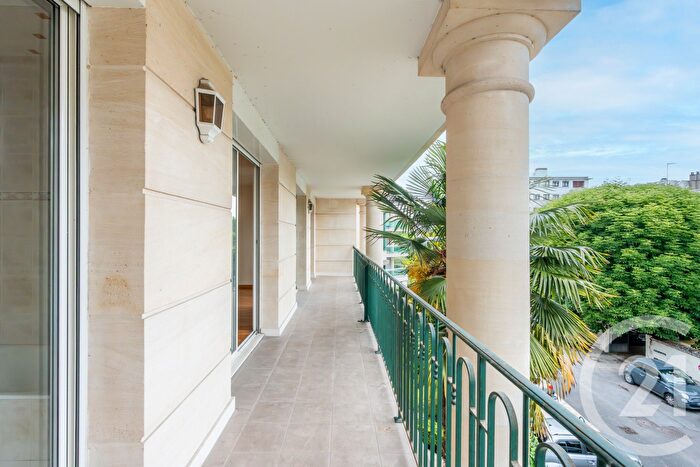 Saint-Maur-des-Fossés, La Varenne : Appartement 4 pièces à vendre