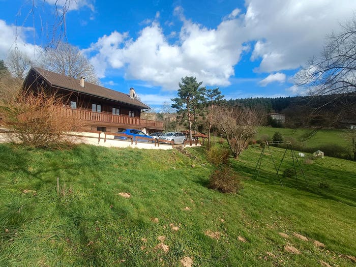 Maison 6 pièces à vendre à Cublize