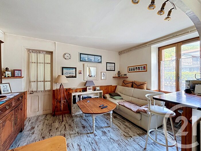 Ercé : Maison 4 pièces à vendre