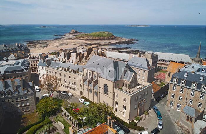 Appartement à vendre - Saint-Malo, Intra-Muros - 1 pièce