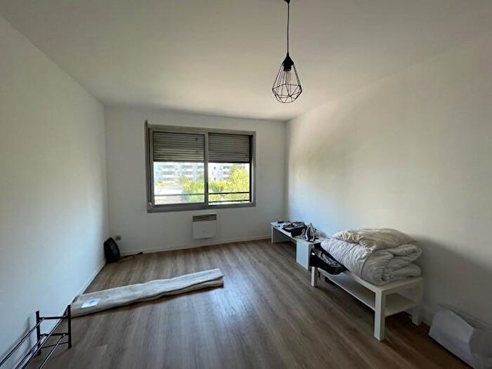 Appartement 2 pièces à louer à Villeurbanne, Charmettes