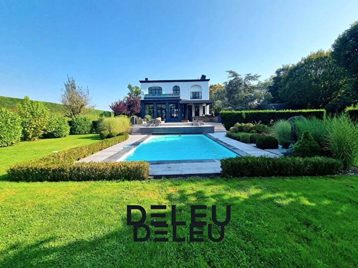 Maison à vendre - Lille - 8 pièces - 5 chambres