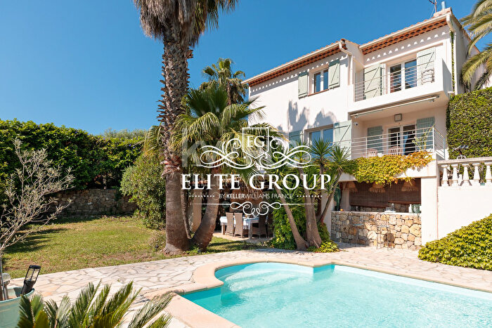 Maison 5 pièces à vendre - Vallauris, Le Val dOr, Fournas, Ferratone