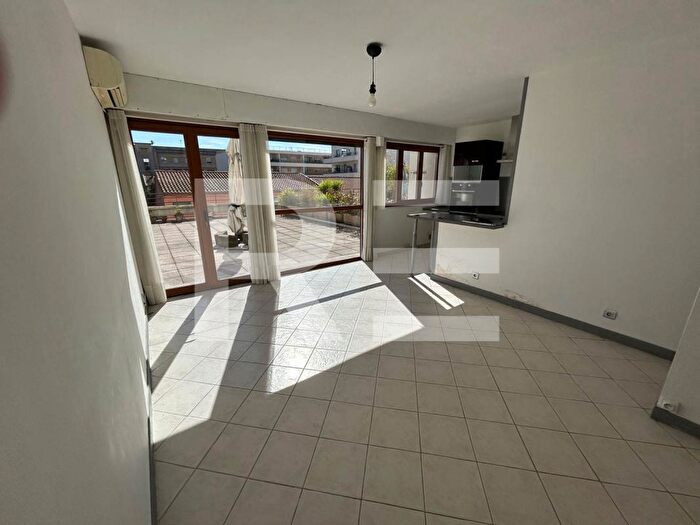 Appartement à vendre - Nîmes, Jean Jaurès - 2 pièces - 1 chambre