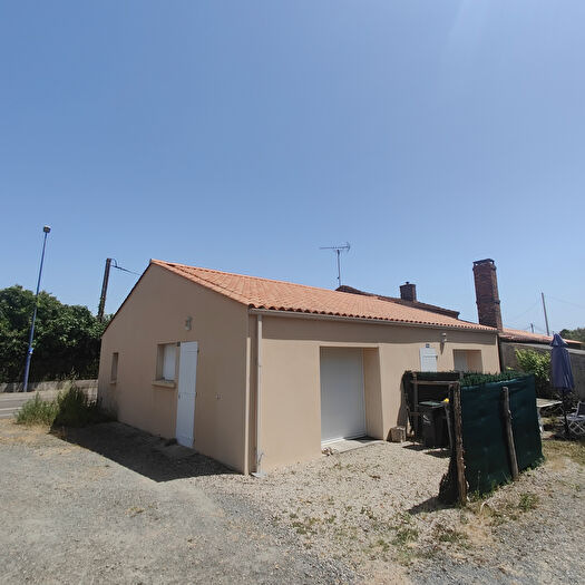 La Boissière-des-Landes : Maison 4 pièces à vendre