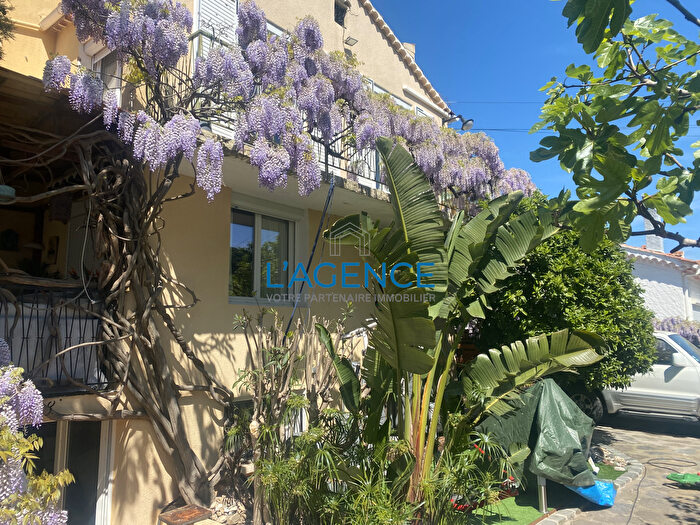 Appartement 3 pièces à vendre à Hyères, Ayguade, Salins