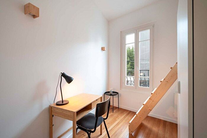 Appartement à louer - Centre Ville-Jean Moulin-Beaumont, Montreuil - 1 pièce - 1 chambre