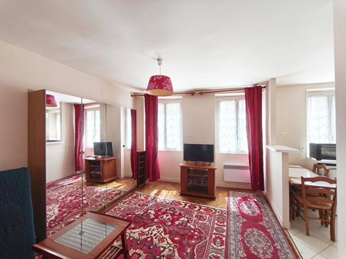 Paris 8ème, Hoche Friedland - Appartement 1 pièce à louer