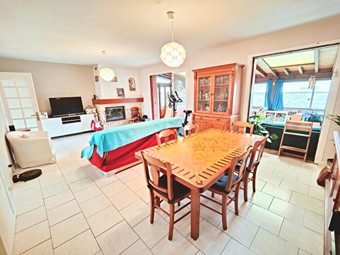 Maison à vendre - Villenave-dOrnon, Chambéry, La Monnaie, Carbonnieux, Trigan - 6 pièces - 3 chambres