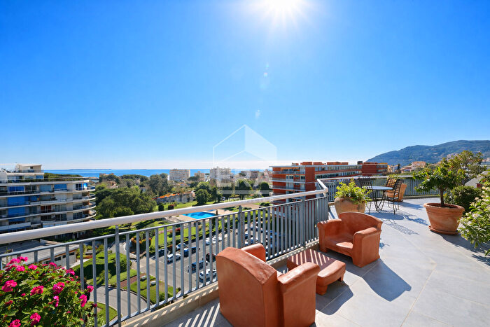 Appartement à vendre - Mandelieu-la-Napoule, La Napoule - 4 pièces - 2 chambres