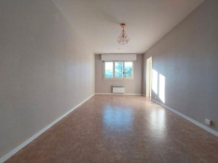 Émailleurs, Limoges : Appartement 1 pièce à louer