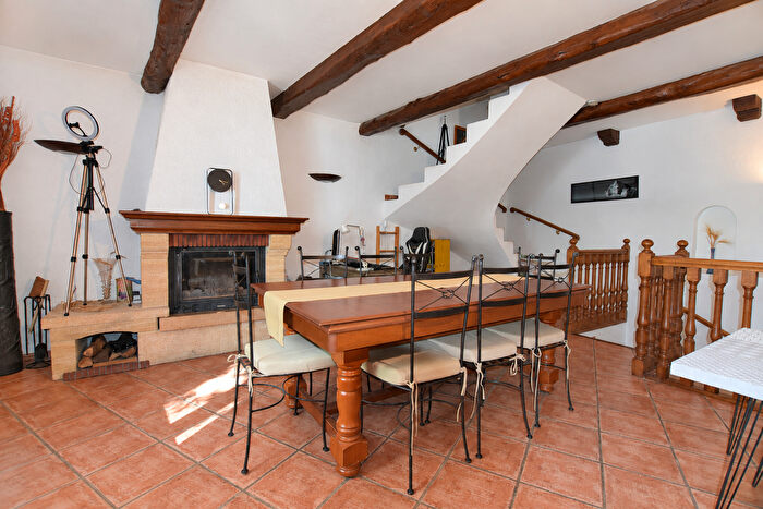 Maison 4 pièces à vendre à Cabannes