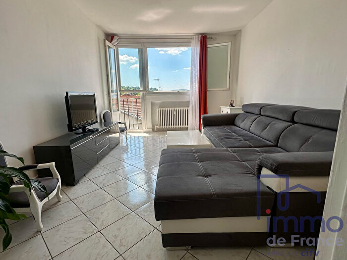 Le Chambon-Feugerolles - Appartement 2 pièces à vendre