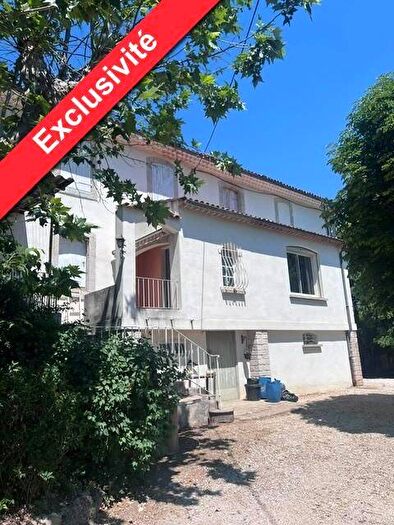 Maison à louer à Tourves