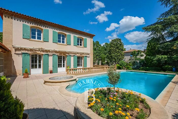 Maison à vendre - Marseille e , Mazargues - 10 pièces - 7 chambres