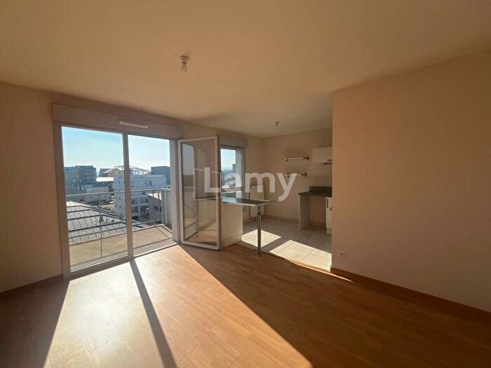 Appartement à louer - Abattoirs, Dijon - 3 pièces - 2 chambres