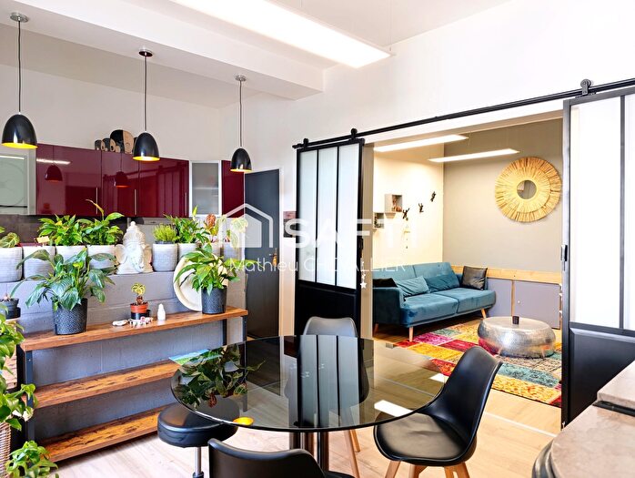 Maison à vendre - Abbeville, Centre-ville - 5 pièces - 2 chambres