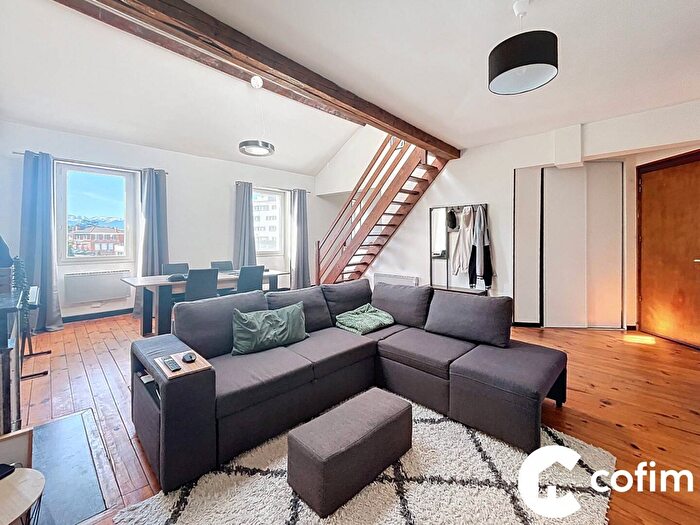 Appartement à louer - Martinet-Vignemale, Tarbes - 4 pièces - 3 chambres