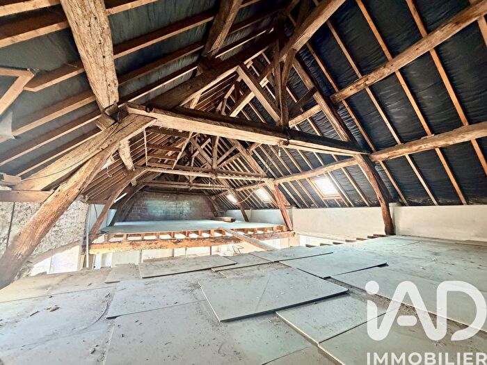Maison à vendre - Chevilly - 1 pièce