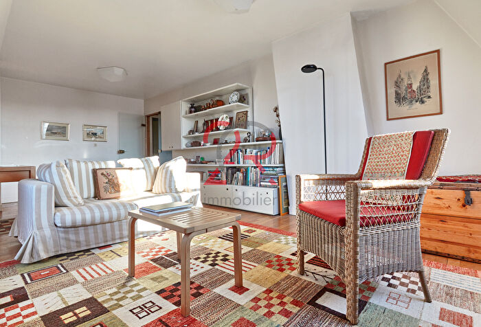 Appartement à vendre - Saint-Germain-en-Laye, Centre-ville, Quartiers forestiers - 4 pièces - 2 chambres