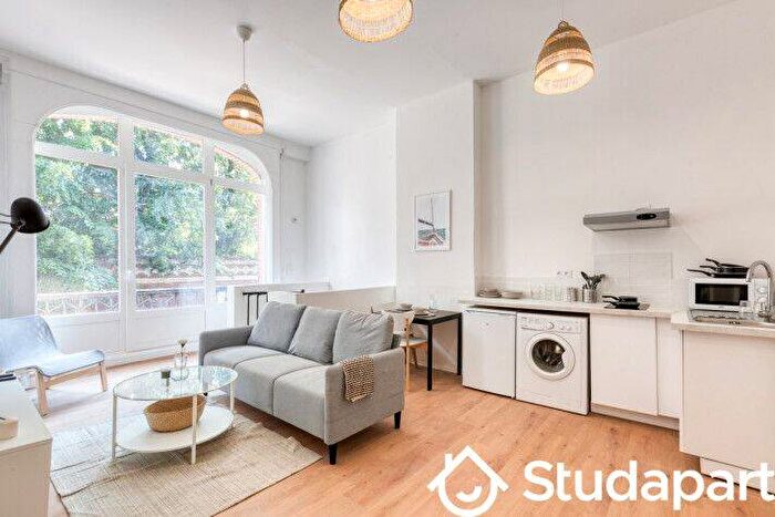 Gambetta, Tourcoing - Appartement 1 pièce à louer