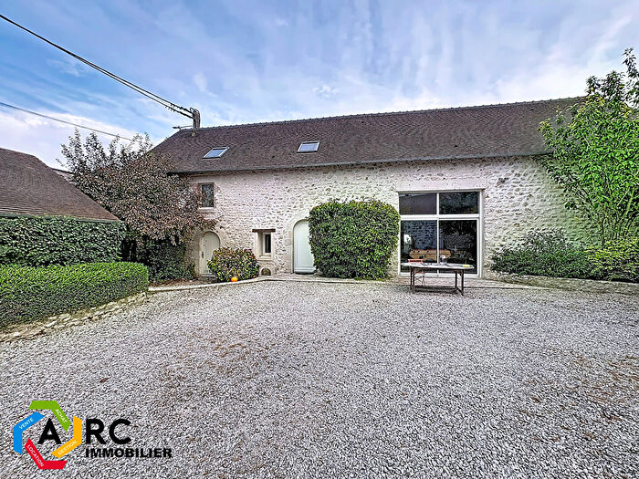 Maison 5 pièces à louer à La Chapelle-Saint-Mesmin